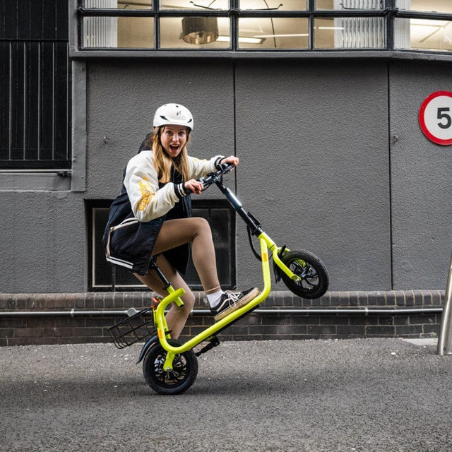 The best electric scooters with seats, legal in the UK in 2025 ...