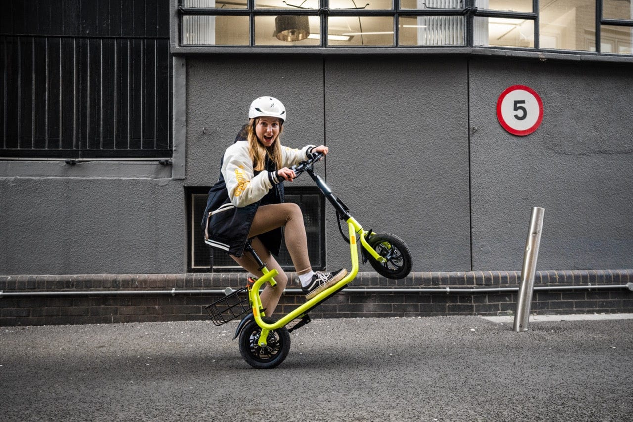 EScooter with Seat – Electroheads Media Ltd